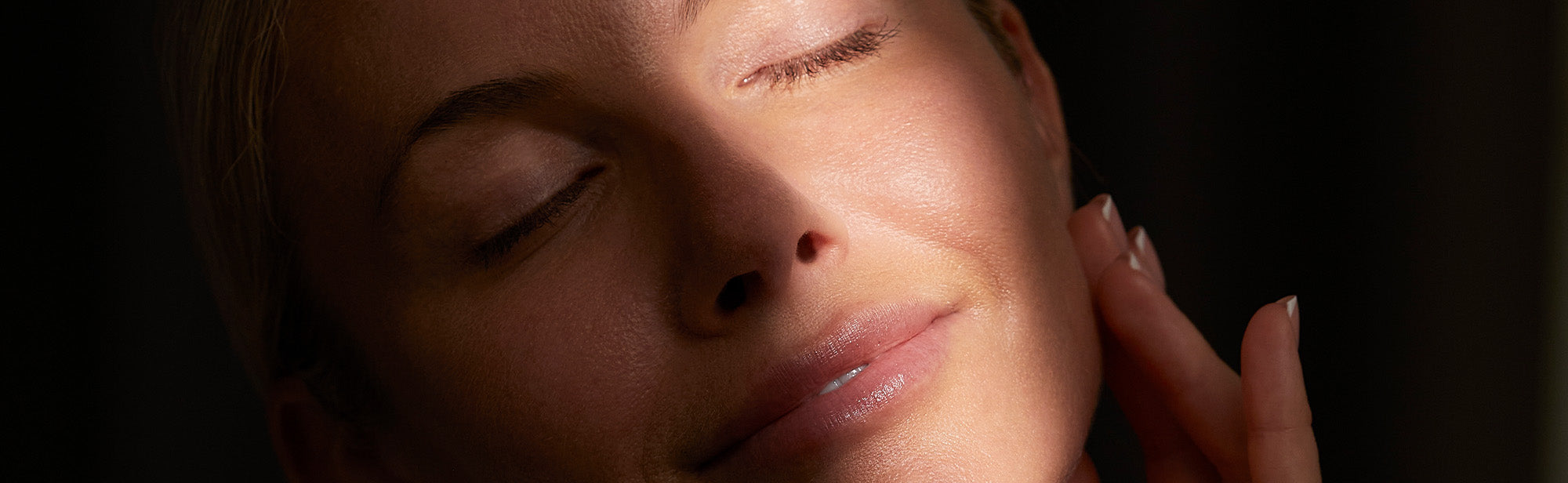 Choosing The Right Retinol Strength and Retinoid Strength Charts – Medik8